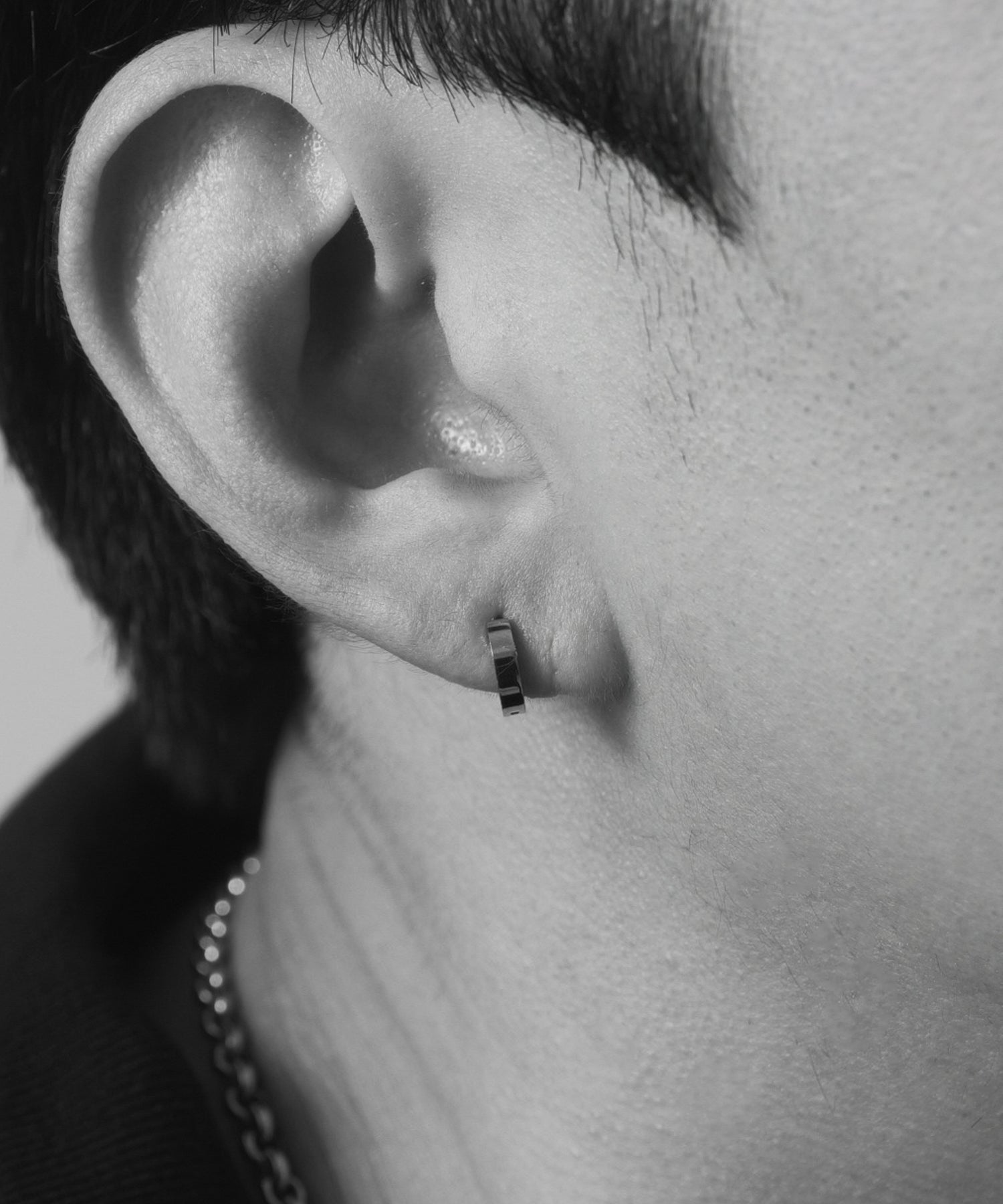 Hinged Mini Hoop Pierce[Stainless] | 大人のメンズピアス通販ショップ - novice（ノーヴィス）