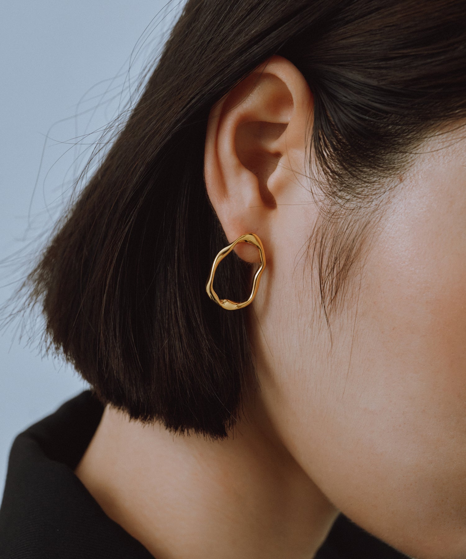 Squiggle Hoop Pierce[Stainless] | 大人の毎日使えるピアス通販ショップ - novice（ノーヴィス）