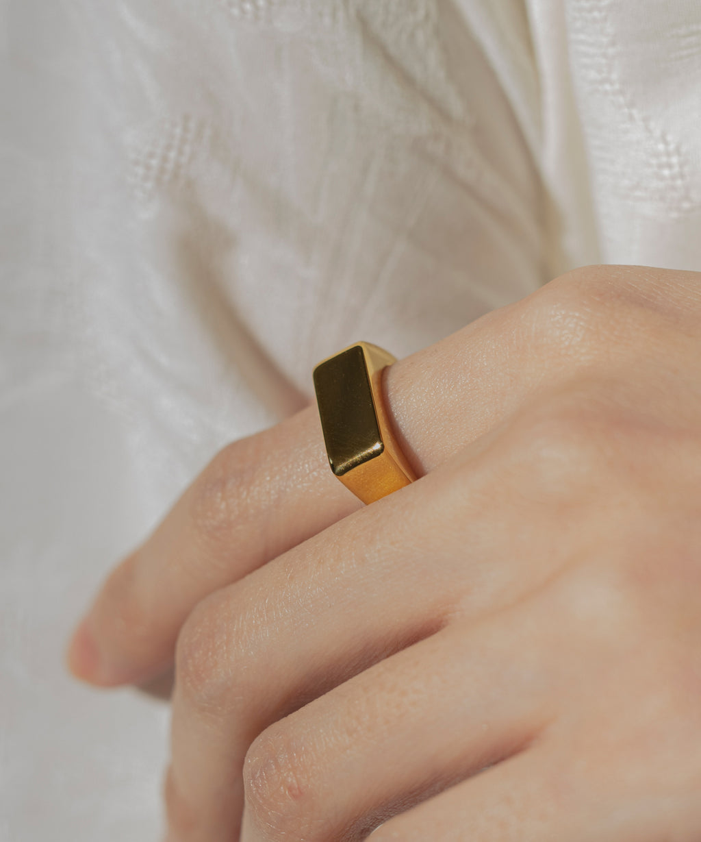Rectangle Signet Ring[Stainless] | 大人のプチプラリング通販ショップ - novice（ノーヴィス）